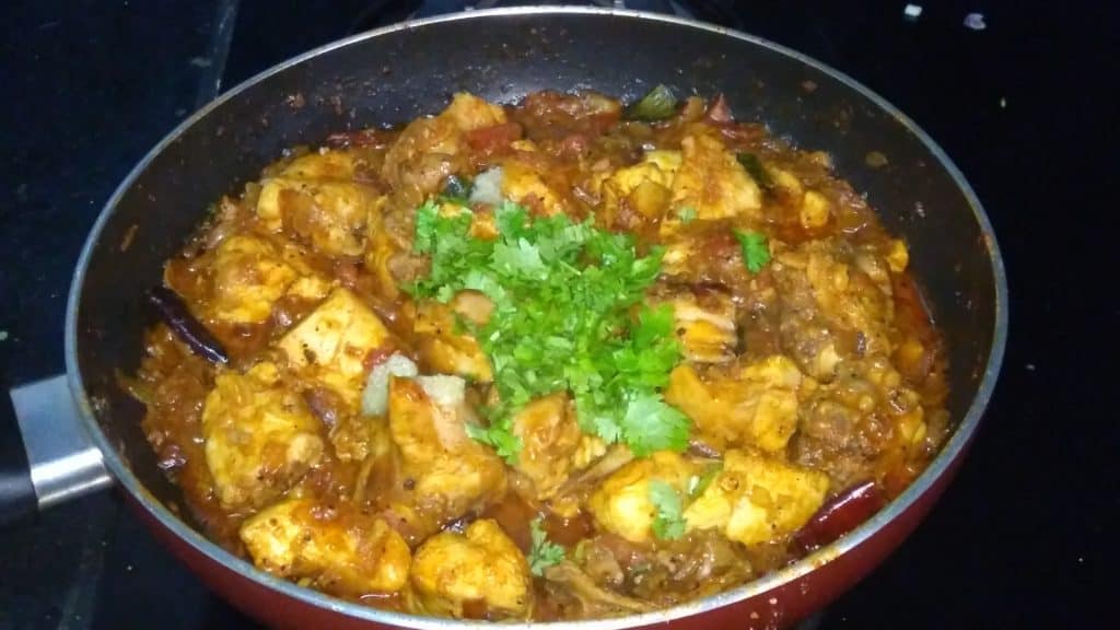 Chicken chukka dry | Chettinad chicken sukka recipe | sangskitchen