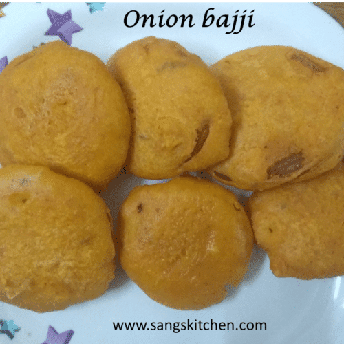 Onion bajji recipe | How to make crispy onion bajjis | Sangskitchen