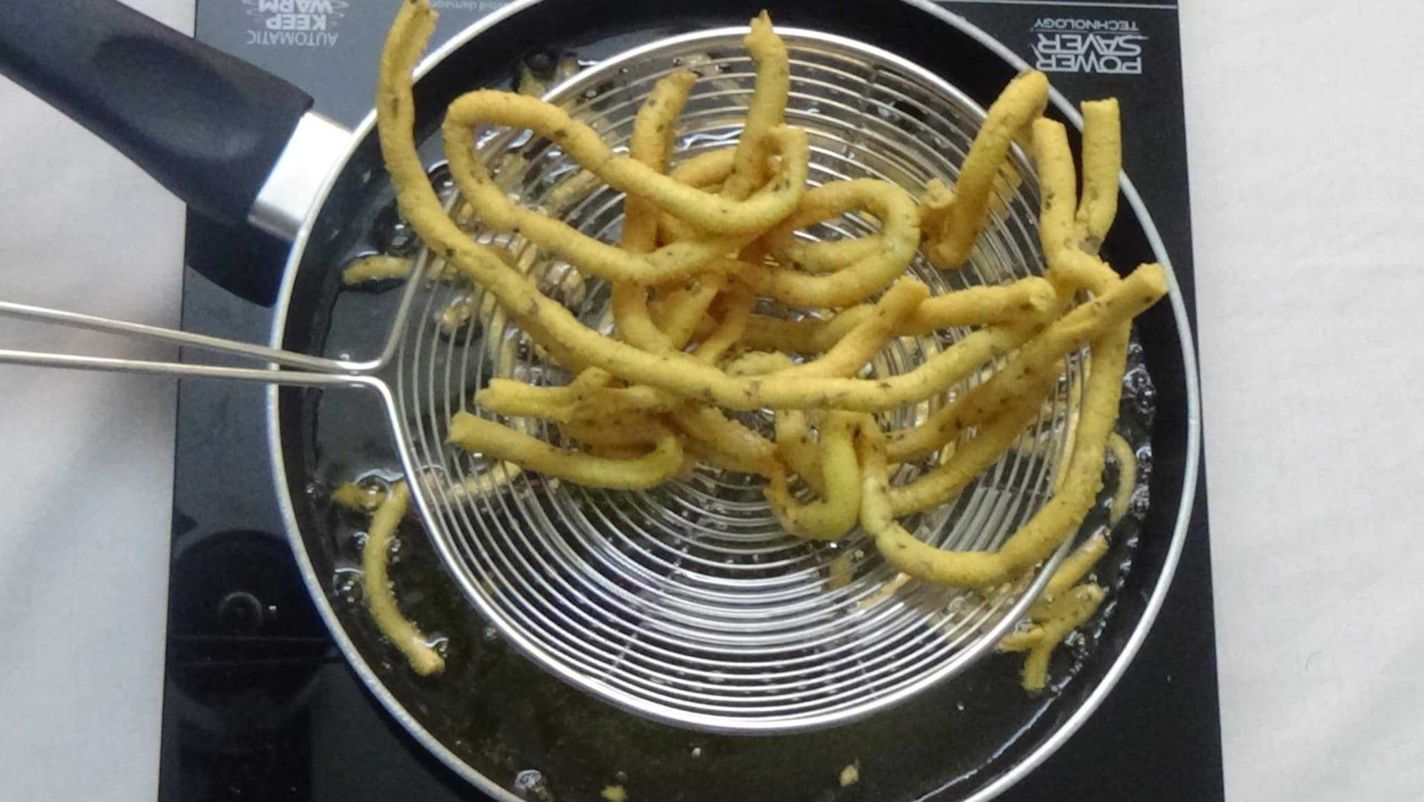 Karasev | Kara sevu | How to make Kara sev recipe | sangskitchen