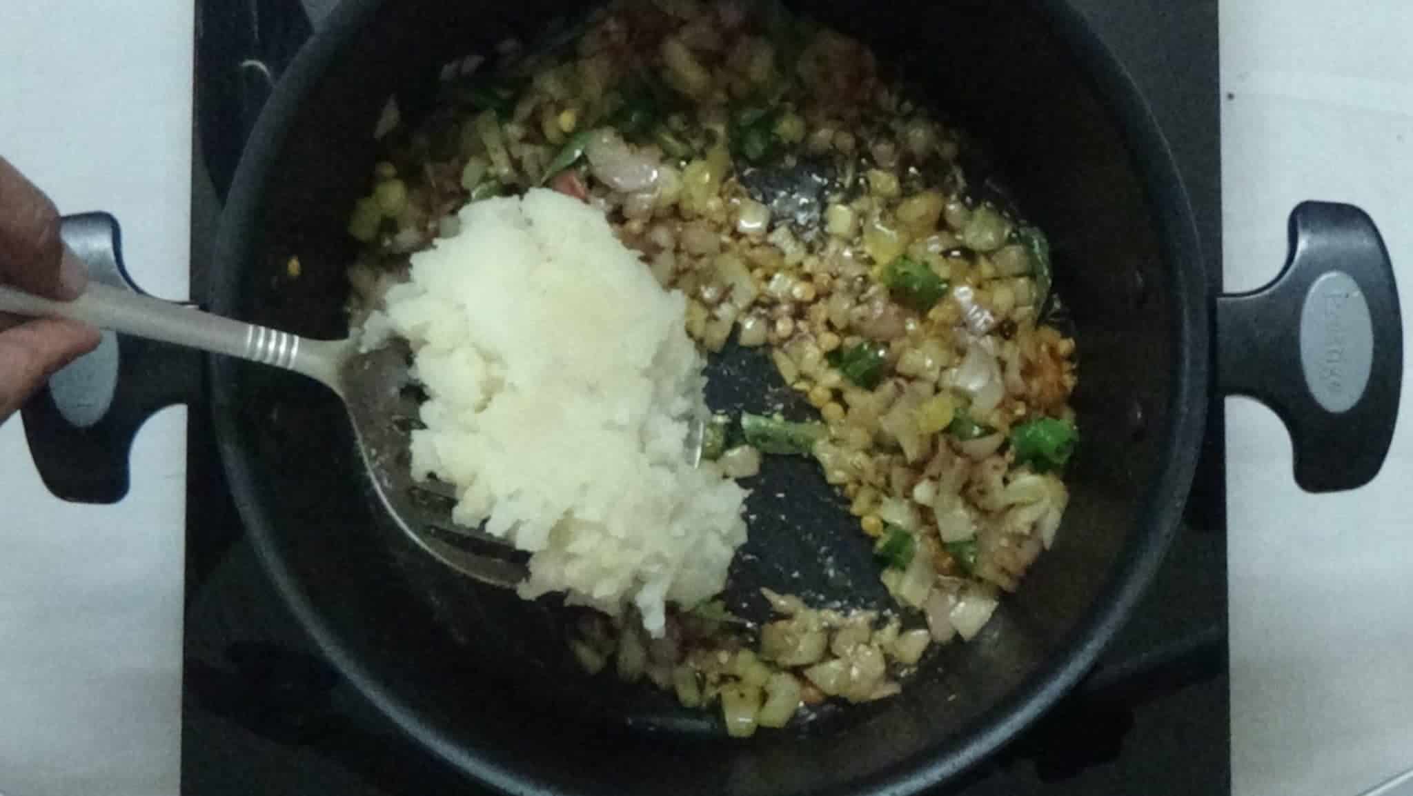 Potato podimas | Urulaikilangu podimas recipe | sangskitchen