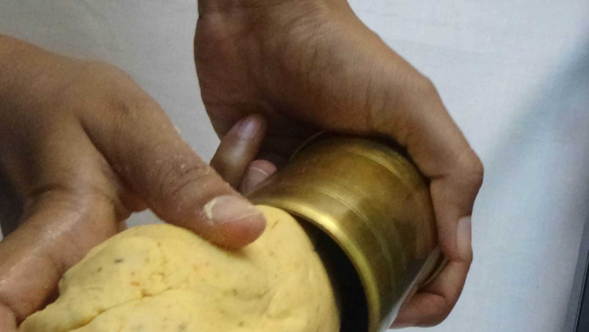 Murukku recipe | How to make instant murukku | sangskitchen