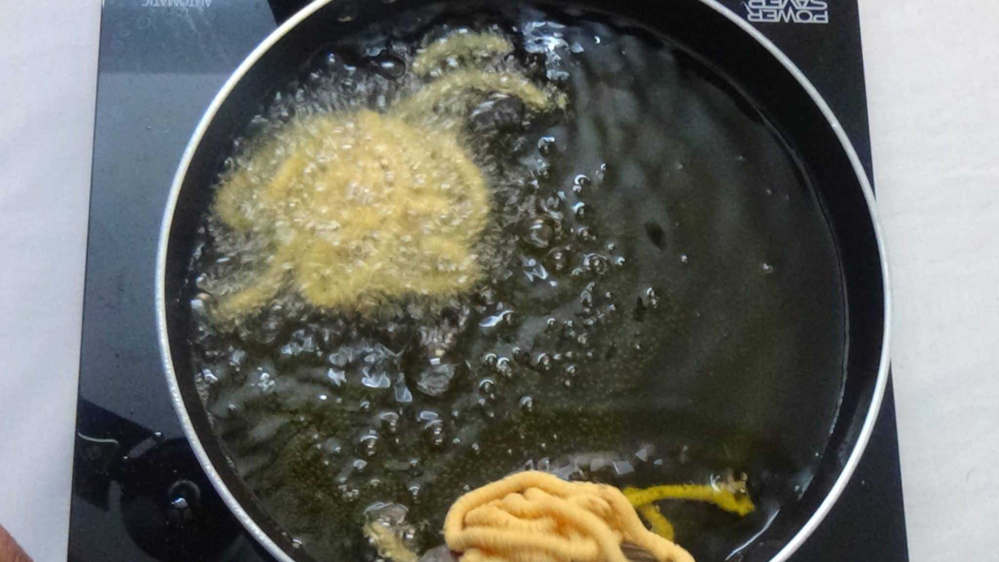 Murukku recipe | How to make instant murukku | sangskitchen