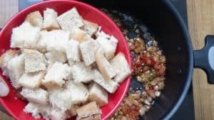 Bread upma | Easy breakfast recipes | sangskitchen